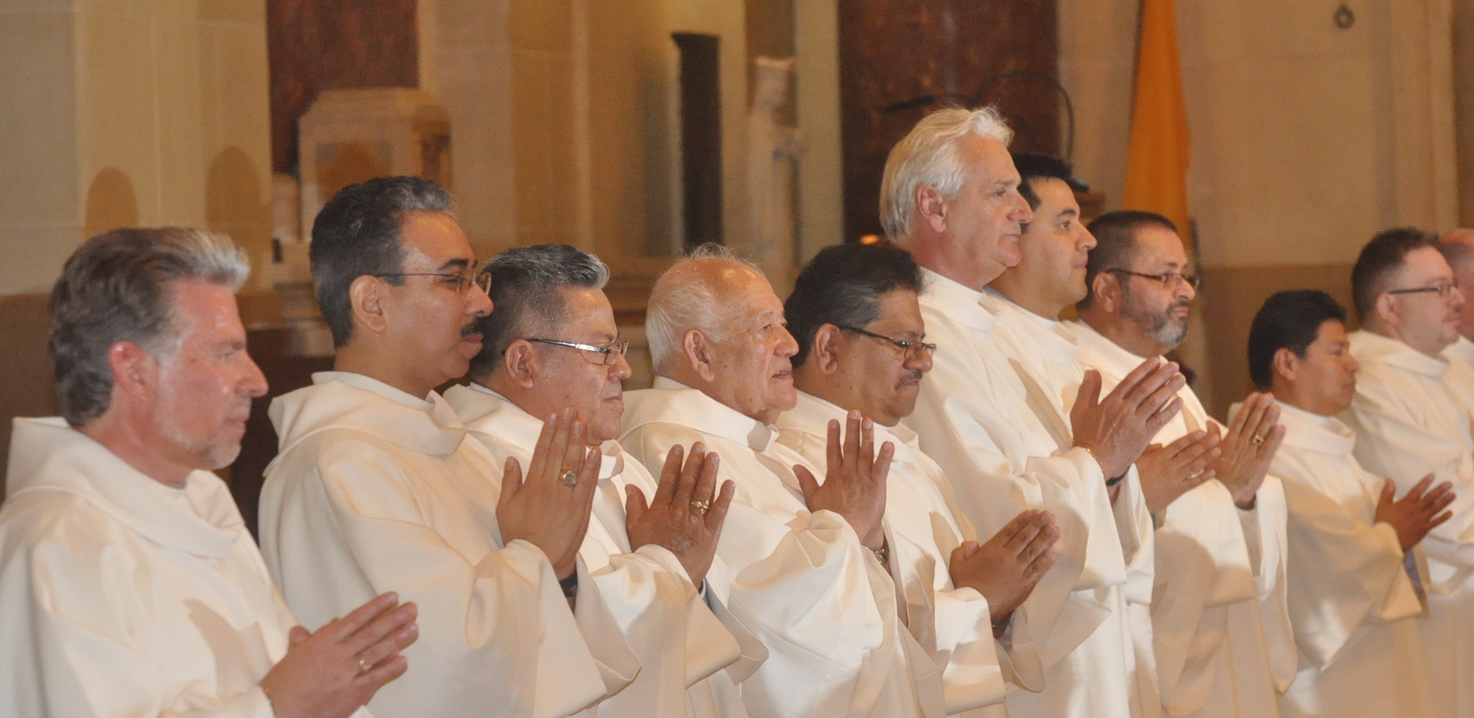 17 New Deacons Ordained (with slideshow) - The Tablet