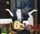 Bayside Church Hosts Evangelical ‘Rock Star’ - The Tablet