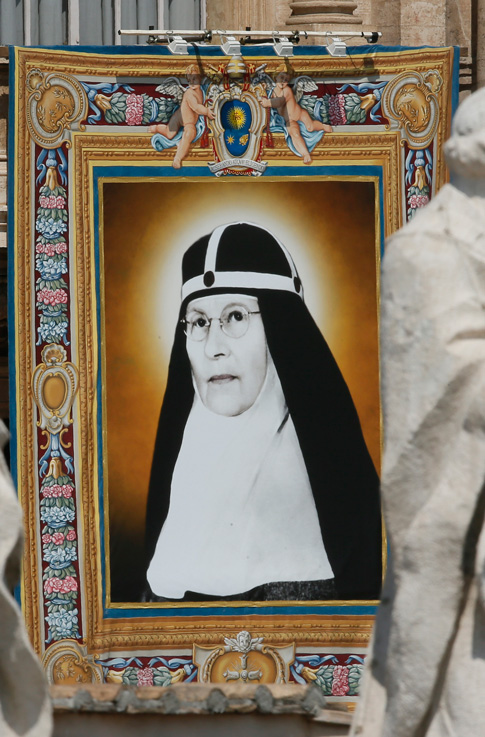 Two New Saints: Pope Sees Sts. Mary Elizabeth and Stanislaus As ...