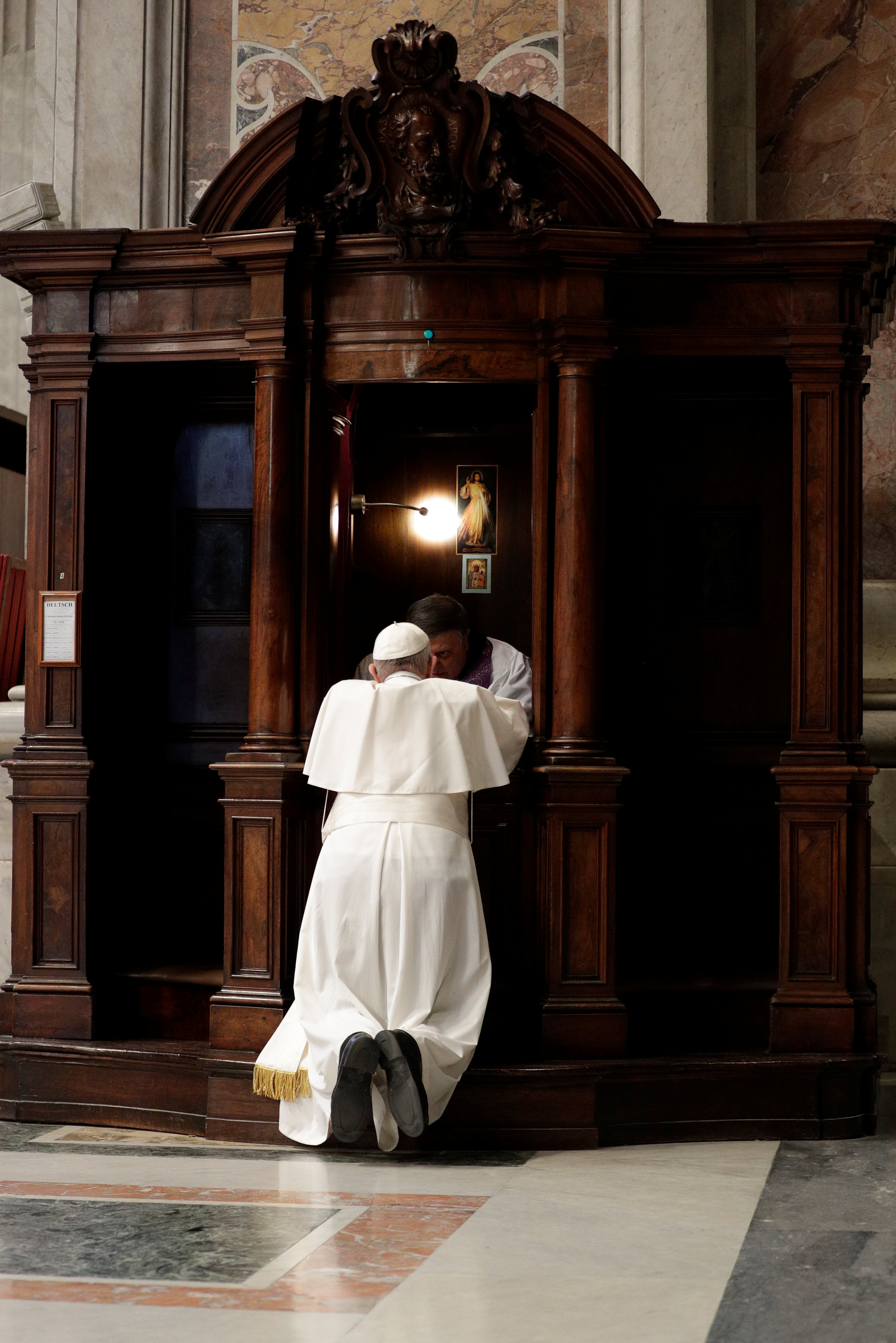 Pope Wants Confessors to Be More Readily Available - The Tablet