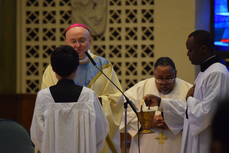 New Catholics Staying Close to the Church - The Tablet