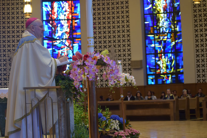 New Catholics Staying Close to the Church - The Tablet