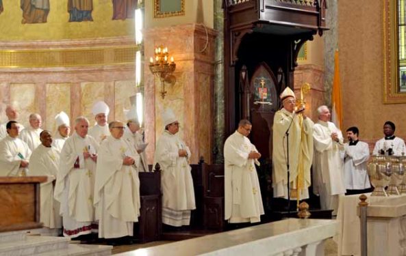 Jubilarian Priests Celebrate Annual Chrism Mass - The Tablet