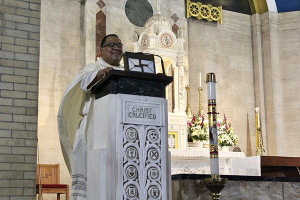 Father Ortiz-Garay Installed as New Pastor at St. Brigid’s - The Tablet
