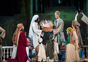 ‘The Miracle of Christmas’ Portrays Joy of Christ’s Birth - The Tablet