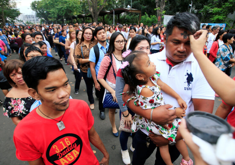 Filipinos Can Get Ashes on Foreheads for First Time in Two Years - The ...