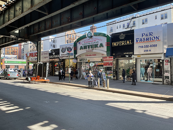 For Ukrainians in New York, TPS Rule Change Offers Hope - The Tablet