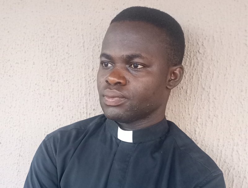 Nigerian Priest Says He Shielded Parishioners Like Chicks During ...