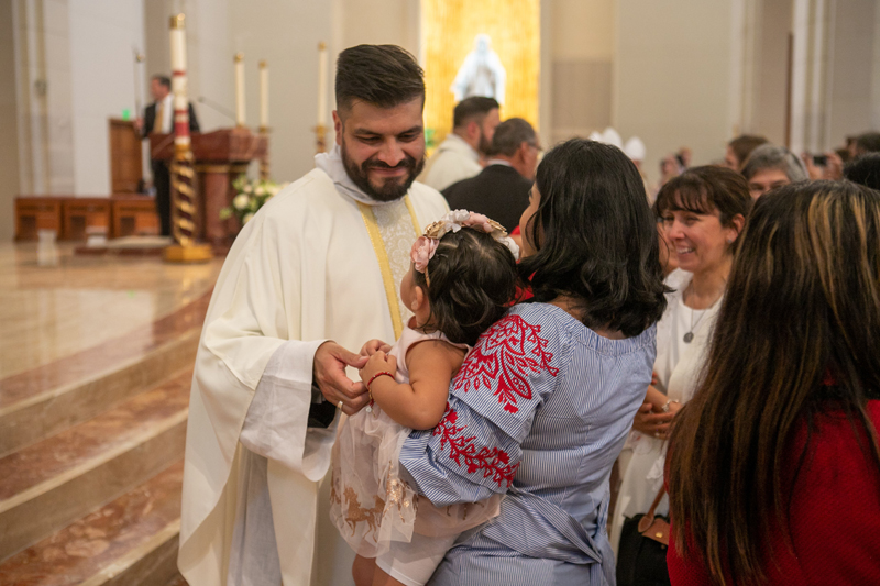 Growing Need for Hispanic Priests Spurs New Spanish-Speaking Serra Club ...