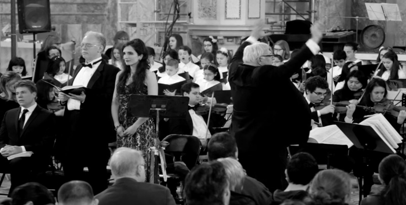 St. Anselm Music Director Therese Panicali Hits All the Right Notes ...