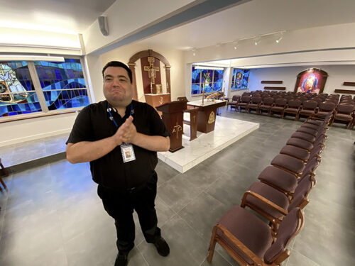 Catholic Schools Are Parishes Unto Themselves for Chaplains - The Tablet