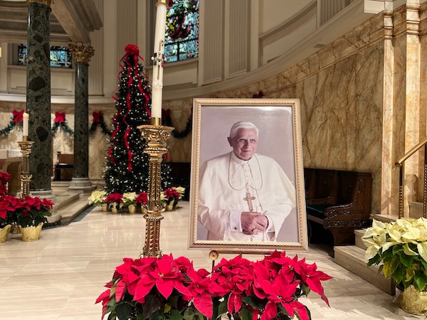 Diocese of Brooklyn Offers Mass to Honor Life of Pope Benedict XVI ...
