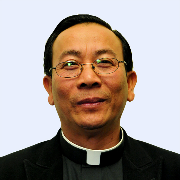 Vietnamese Priests See Slow Improvements for Church in Communist ...