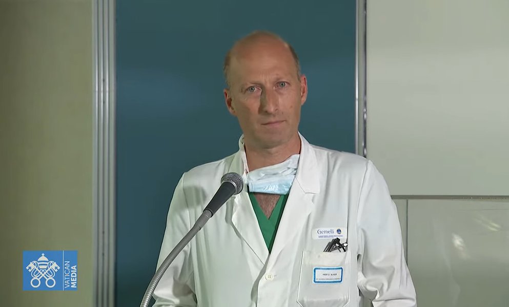 Pope Doing Well After Abdominal Surgery, Asks for Continued Prayers ...