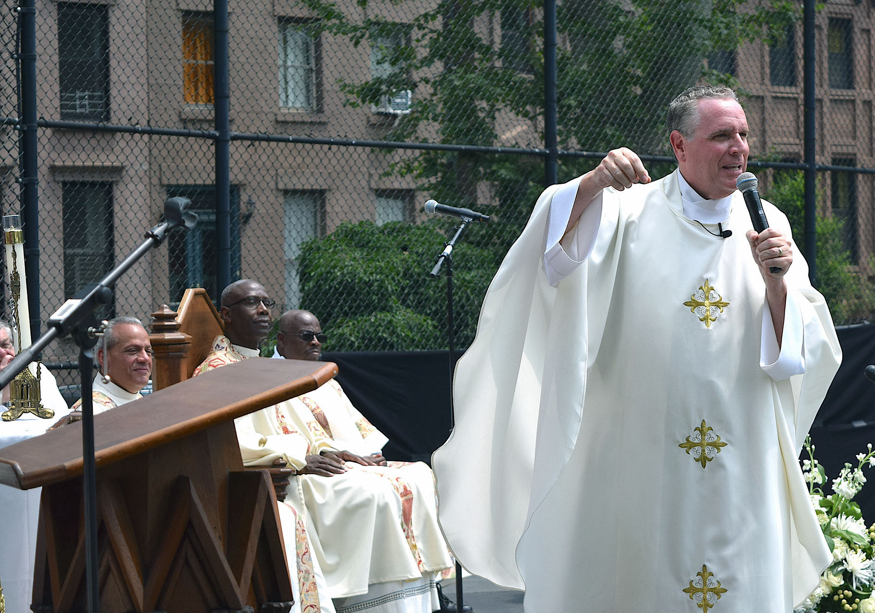 Eucharistic Processions Launch Year of the Parish Revival - The Tablet