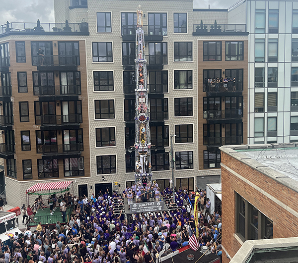 Lifting of the Giglio: A Neighborhood Tradition of Invitation - The Tablet