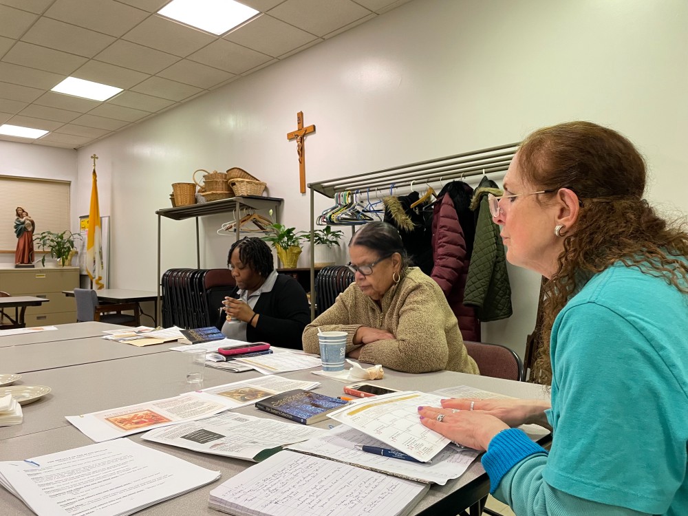 Thinking of Becoming a Catholic? Start With an OCIA Meeting - The Tablet