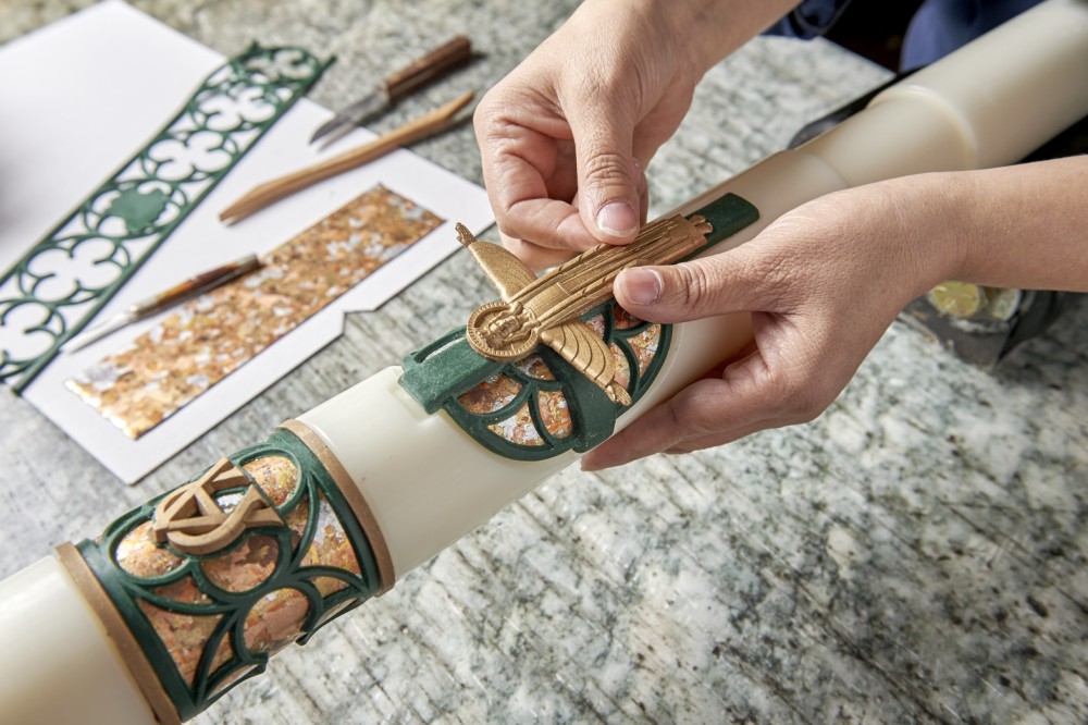 Easter Vigil Masses Are Illuminated With ‘the Living Flame’ of Paschal ...