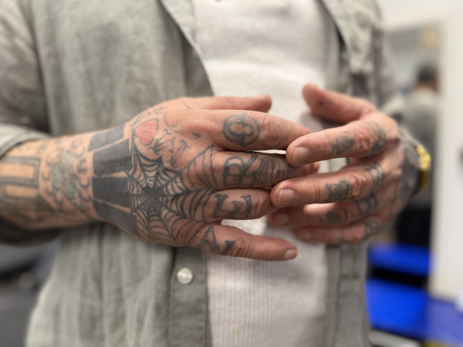 Truly Ink-spirational: Tattoo Shop a Ministry for the Miraculous Medal ...